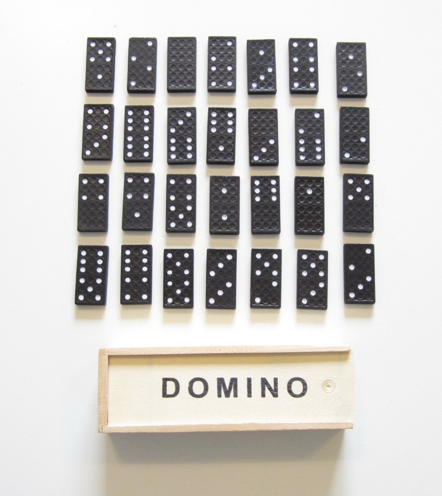 1 NEW DOMINO SET DOUBLE SIX DOMINOES WITH WOOD BOX 28 PIECES PER SET | eBay