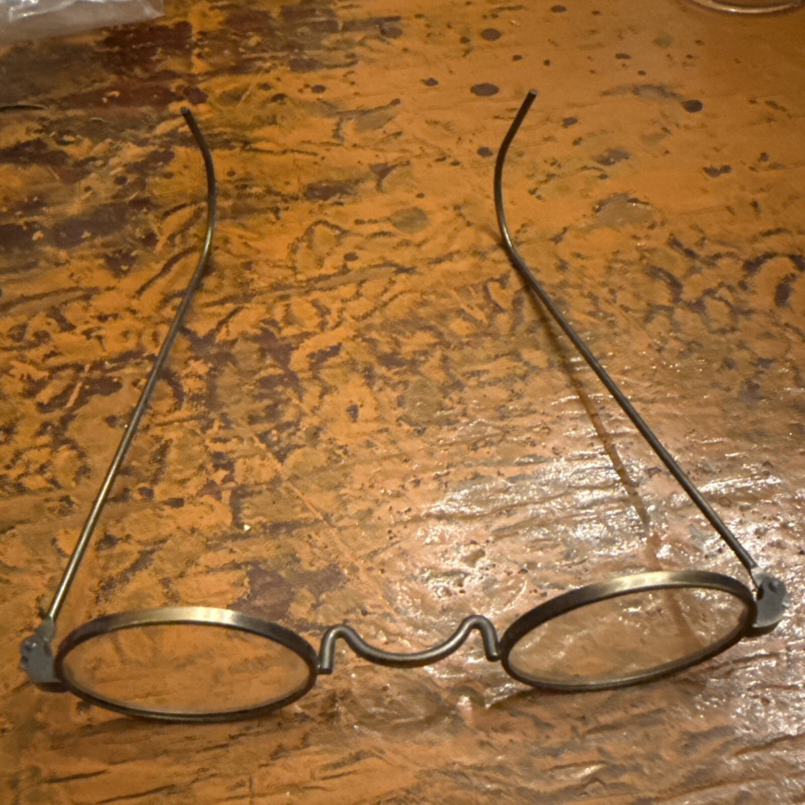 Antique Round Granny Gold Wire Rim Glasses - Gem