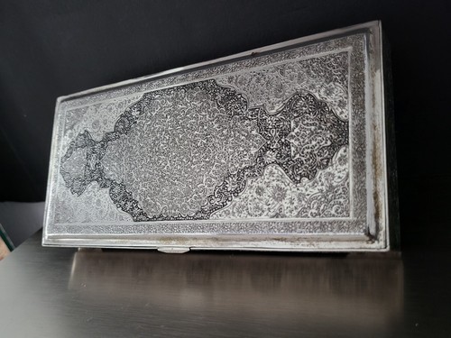 Fascinating Genuine Middle Eastern Silver Vanity Cigarette Box By ...