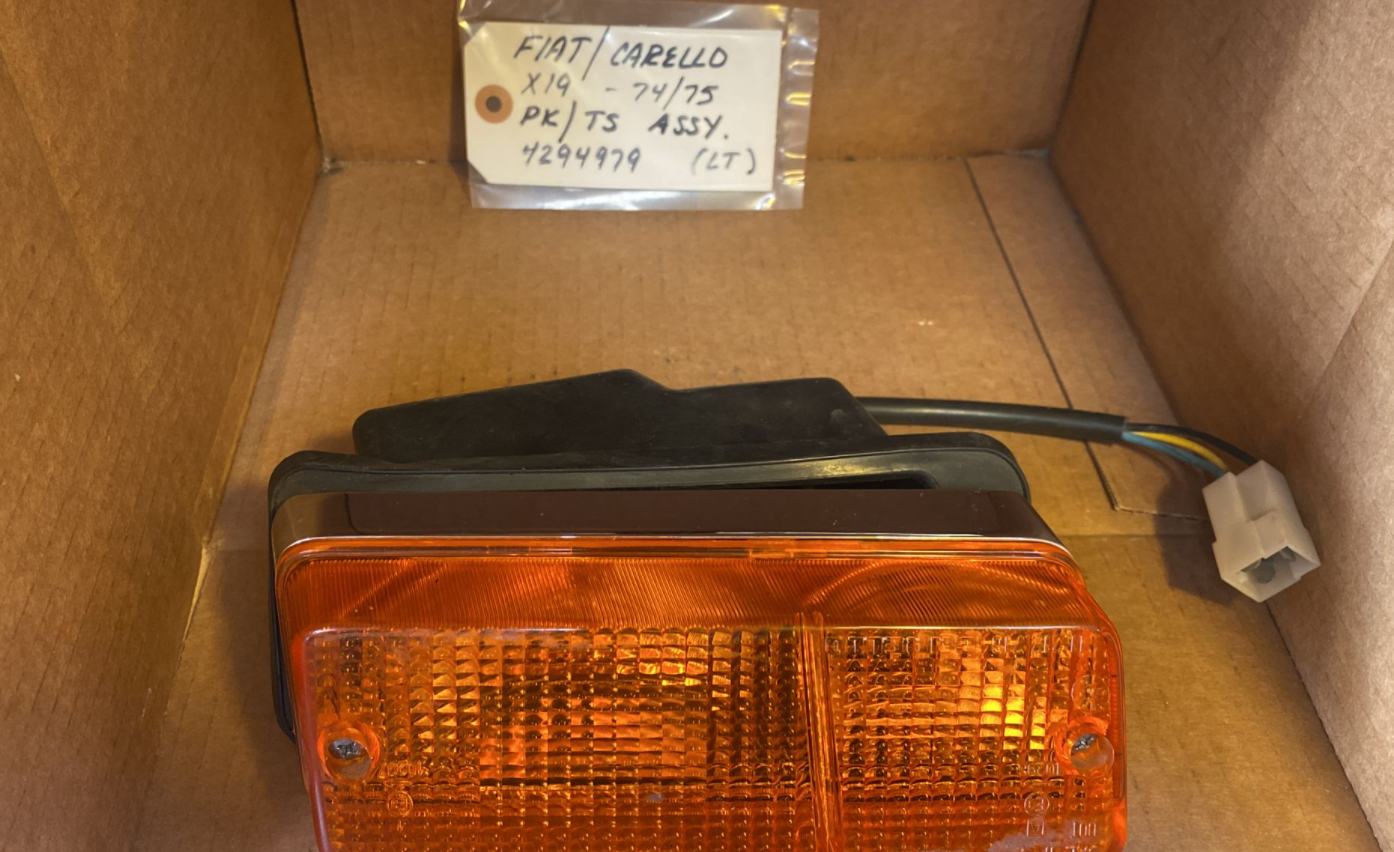 Fiat/Carello LH Turn Signal Light Assy - #11.217.216 / 4294979 - Fits ...