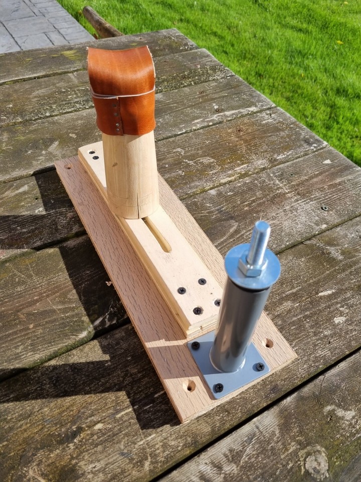 Heavy Duty Lasting Jack with Shoe Last Rest Stand Shoemakers Repair ...