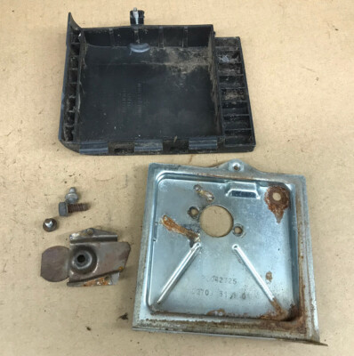 AIR FILTER base / cover Briggs & Stratton Quantum 100708-3111-01 [29a ...