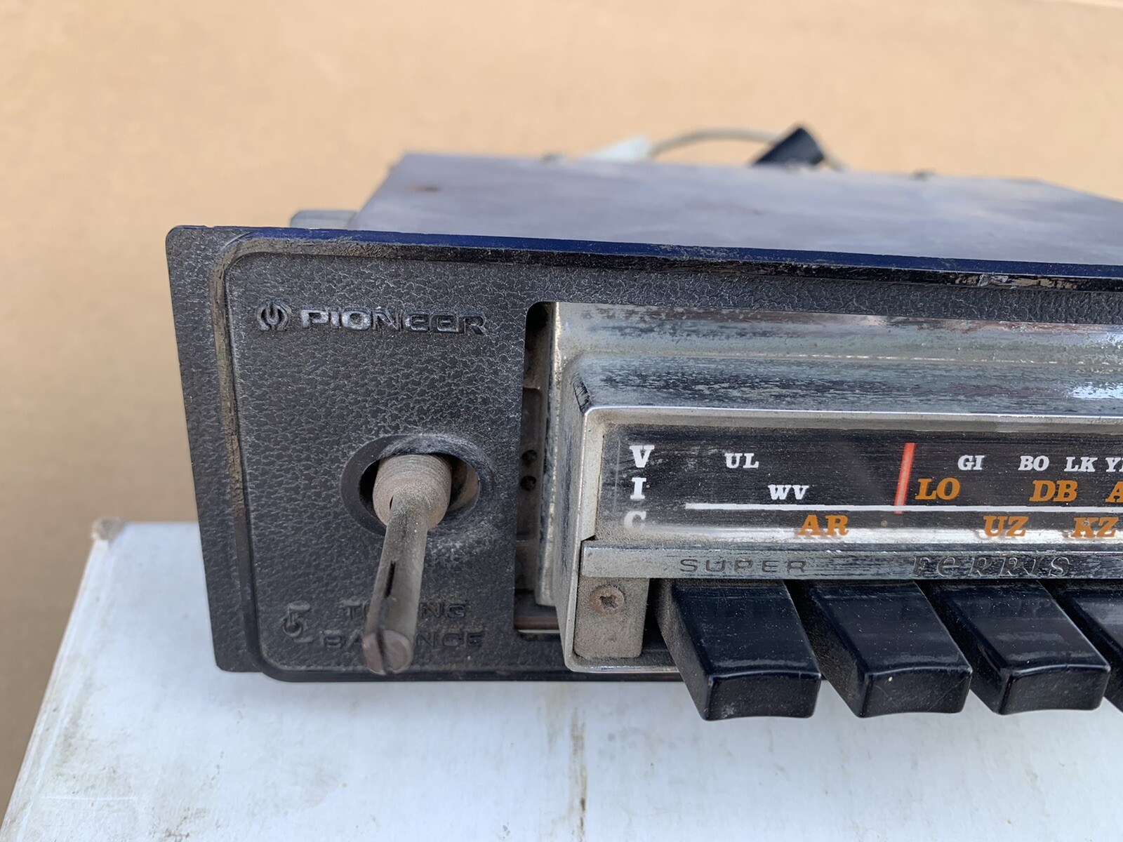 Ferris Push Button Car Radio | eBay