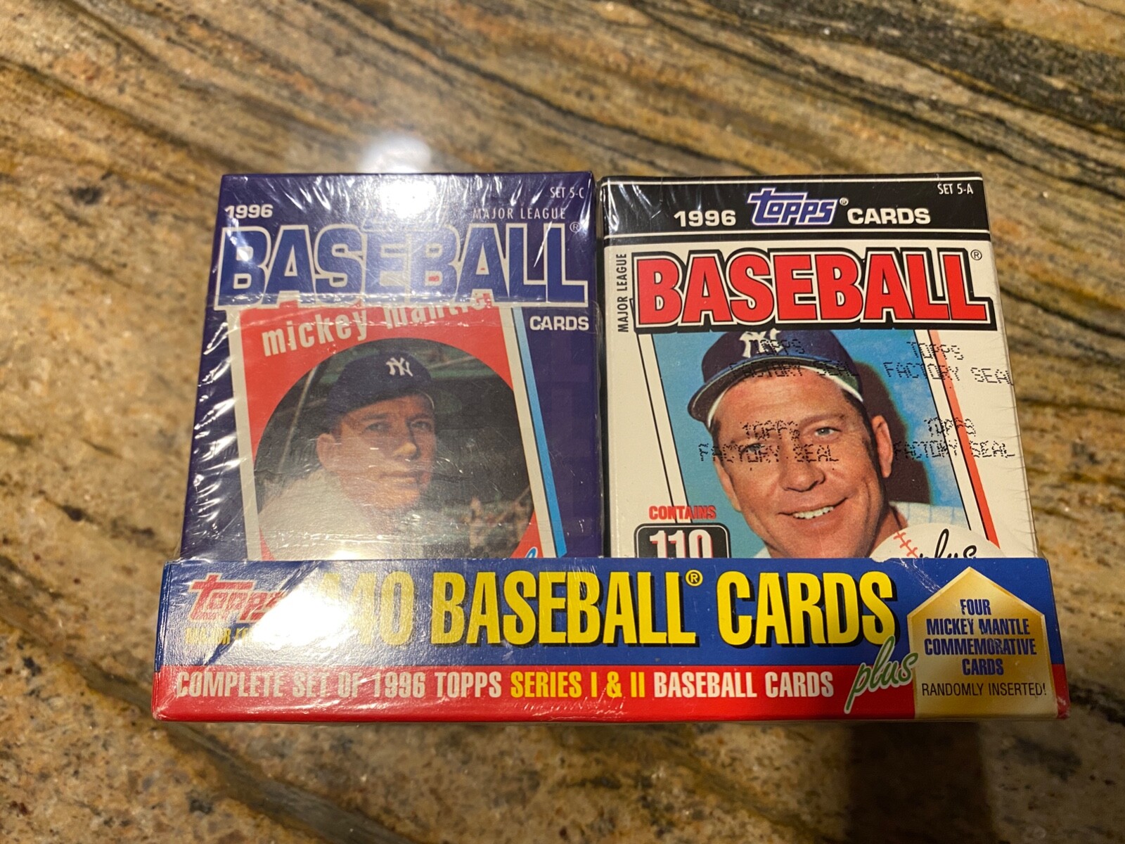 1996 TOPPS BASEBALL FACTORY SEALED SET! 440 CARDS + 4 MICKEY MANTLE ...