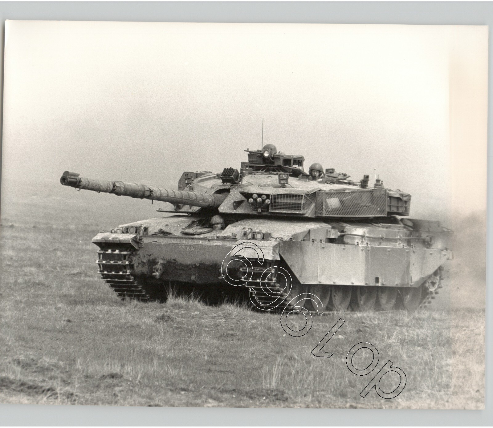 British Army Main Battle TANK CHALLENGER 1 in Field 1980s Military ...