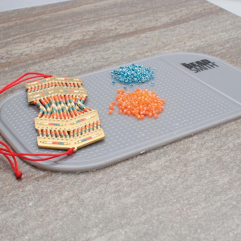 1 Small 3-1/4" x 5-1/2" Sticky Bead Mat to Keep Small Beads & Findings ...