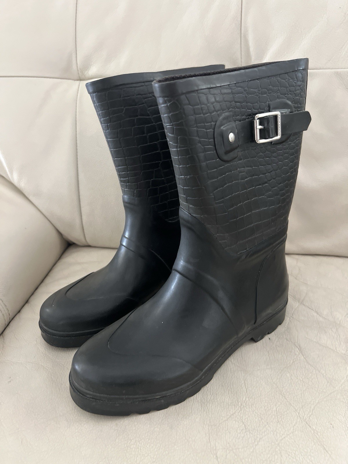 Michael Kors croc embossed rubber boots 6 - Gem