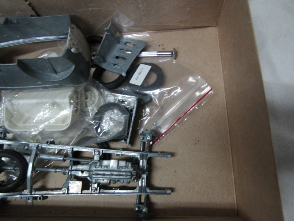 VINTAGE SCALE MODELS METAL MODEL KIT CAR AUTO KITBASH PARTS CHEVROLET ...