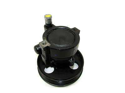 Dacia Sandero Logan Servopumpel 8200888500 power steering pump ...