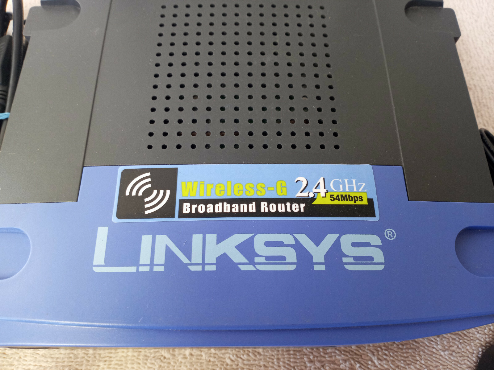 Linksys WRT54G Wireless G Router and 2 Linksys WUSB54G Wireless ...