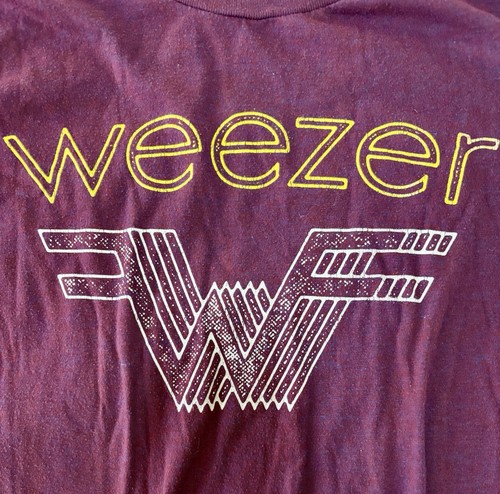 Weezer 2018 Tour X-Large Graphic T-Shirt - Maroon Short Sleeve | eBay