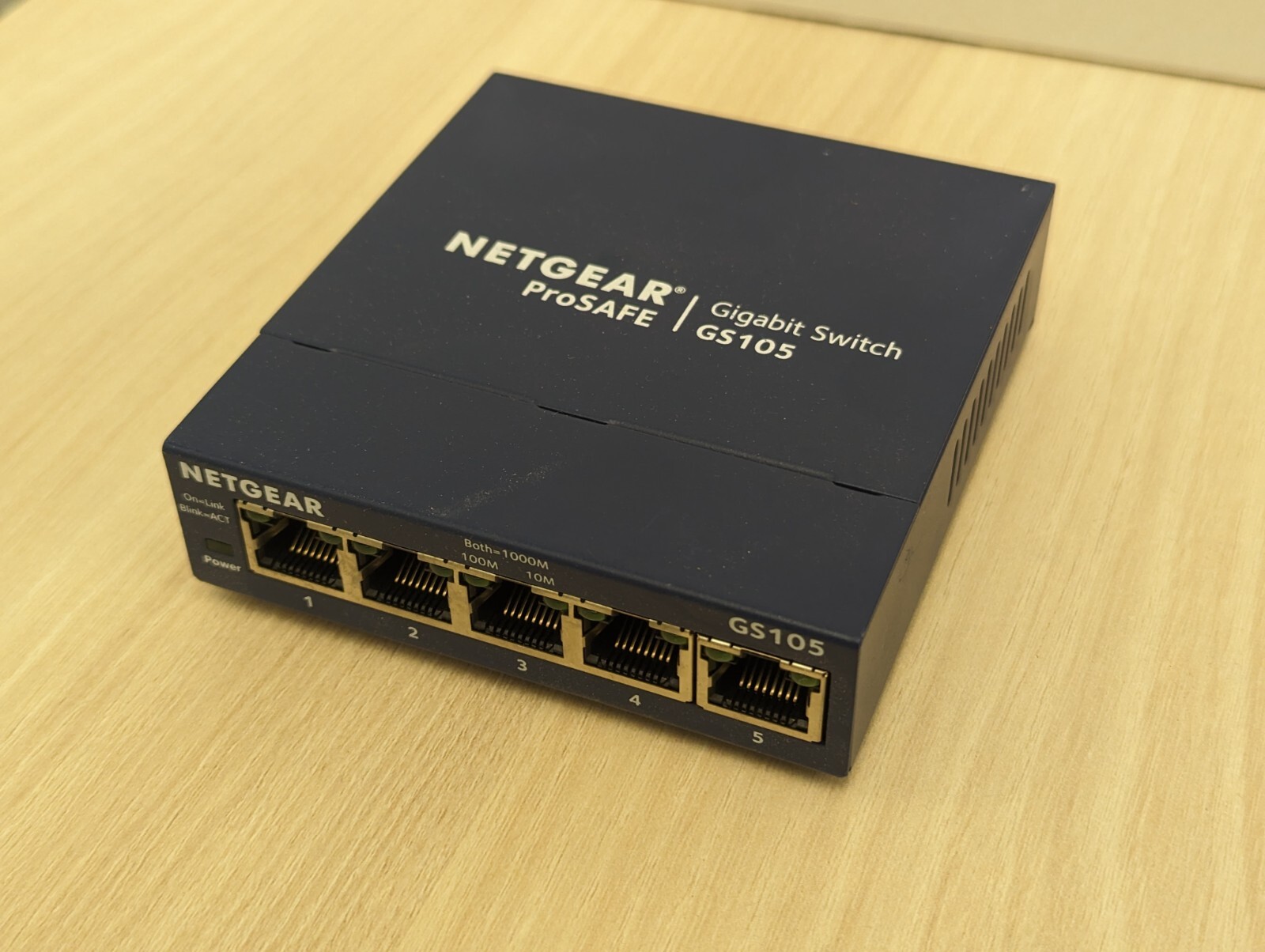NETGEAR GS105 PROSAFE 5 PORT GIGABIT SWITCH | eBay