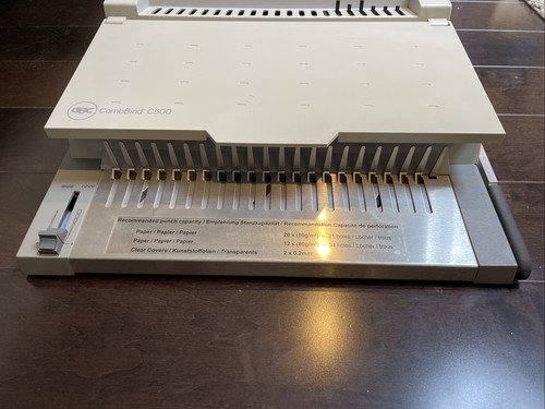 GBC CombBind C500 Binding System +Box 1/4” Binding Combs (READ ...