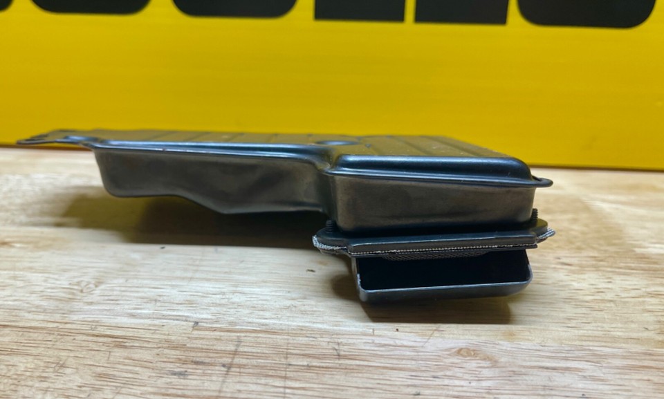 NOS OEM McCulloch Muffler Kit Pro Mac 605 610 650 TB 3.7 PN 301125 (B ...