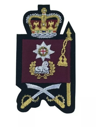 THE COLDSTREAM GUARDS COLOUR SERGEANT ARM BADGE | eBay UK