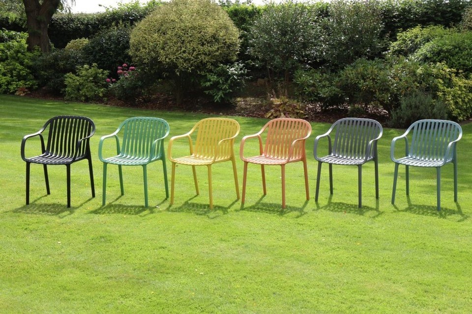 COLOURFUL STACKABLE OUTDOOR GARDEN CHAIRS CHOICE OF SIX COLOURS ...