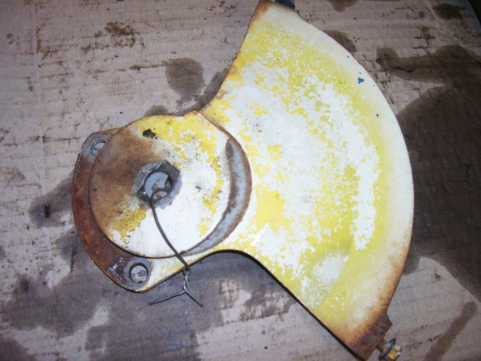 VINTAGE FORD 3600 GAS TRACTOR -3 POINT LEVER GUIDE BRKT -1976 | eBay