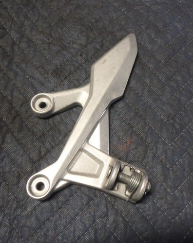 HONDA CBR 500 16- 18 LEFT FRONT FOOT PEG BRACKET - OEM, STRAIGHT | eBay