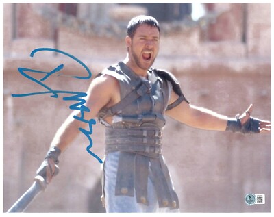 Russell Crowe Signed 11x14 Photo Gladiator Authentic Autograph Beckett ...