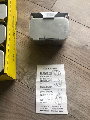 Other - Bait Box With Belt