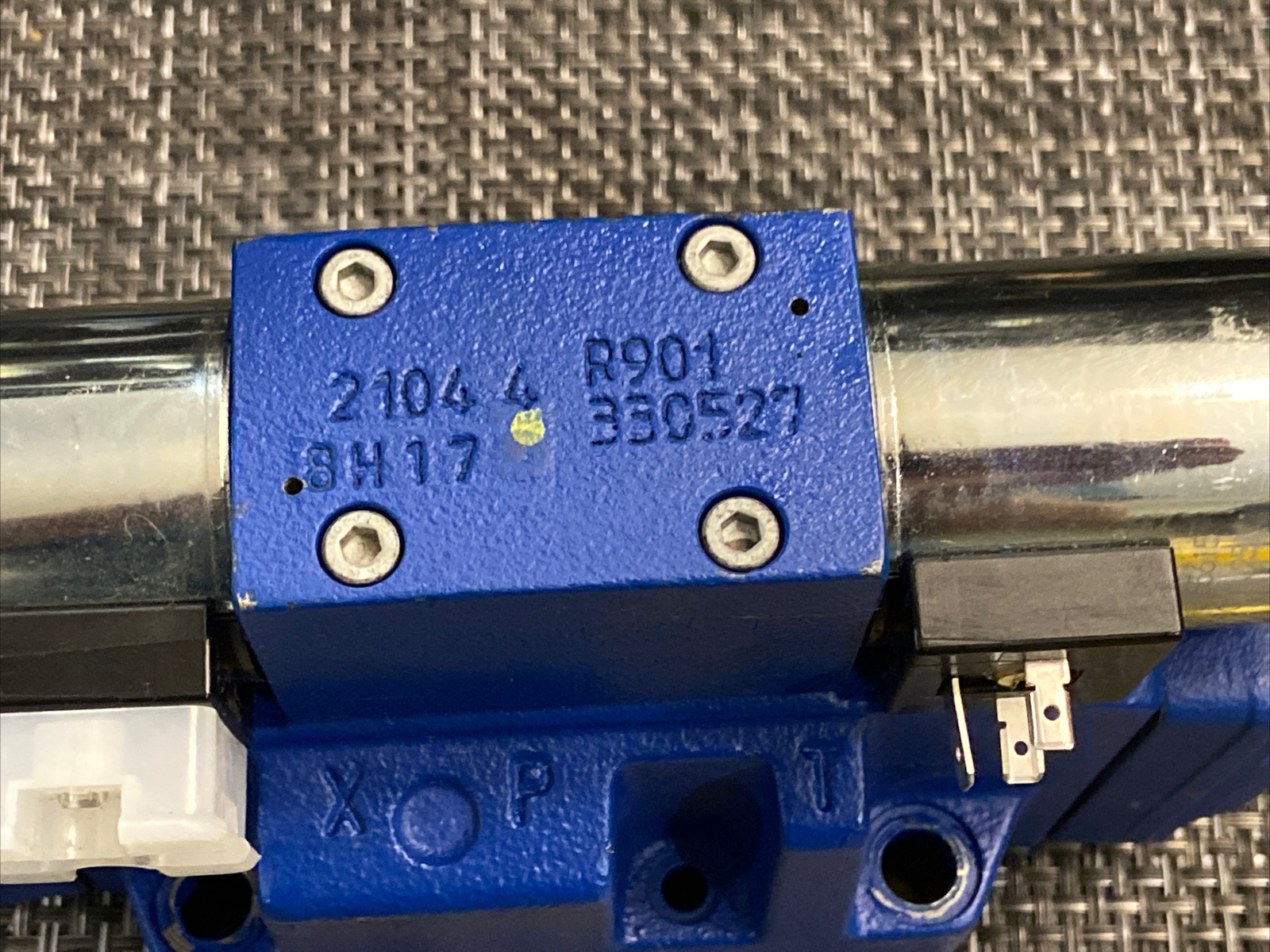 -NEW- Rexroth Hydronorma Control Valve R900607678 R901 8H17 330527 ...