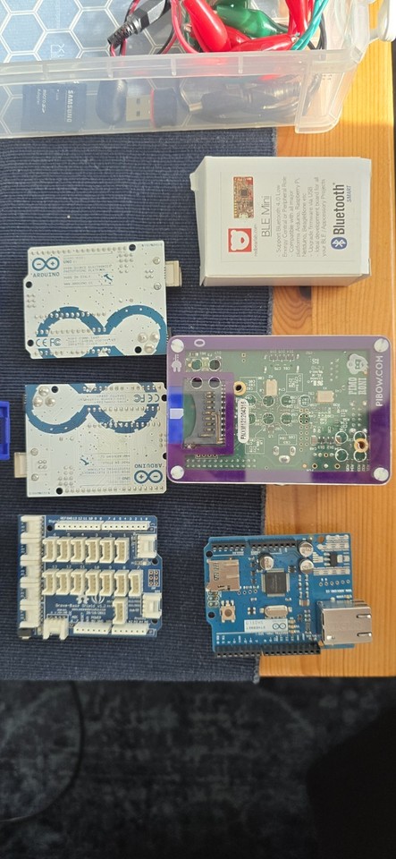 Arduino & Raspberry Pi Electronics Kit - Boards, Grove Shield, Sensors ...