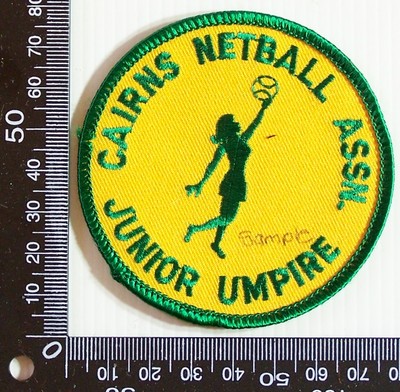VINTAGE CAIRNS NETBALL ASSOCIATION EMBROIDERED SOUVENIR PATCH WOVEN SEW ...