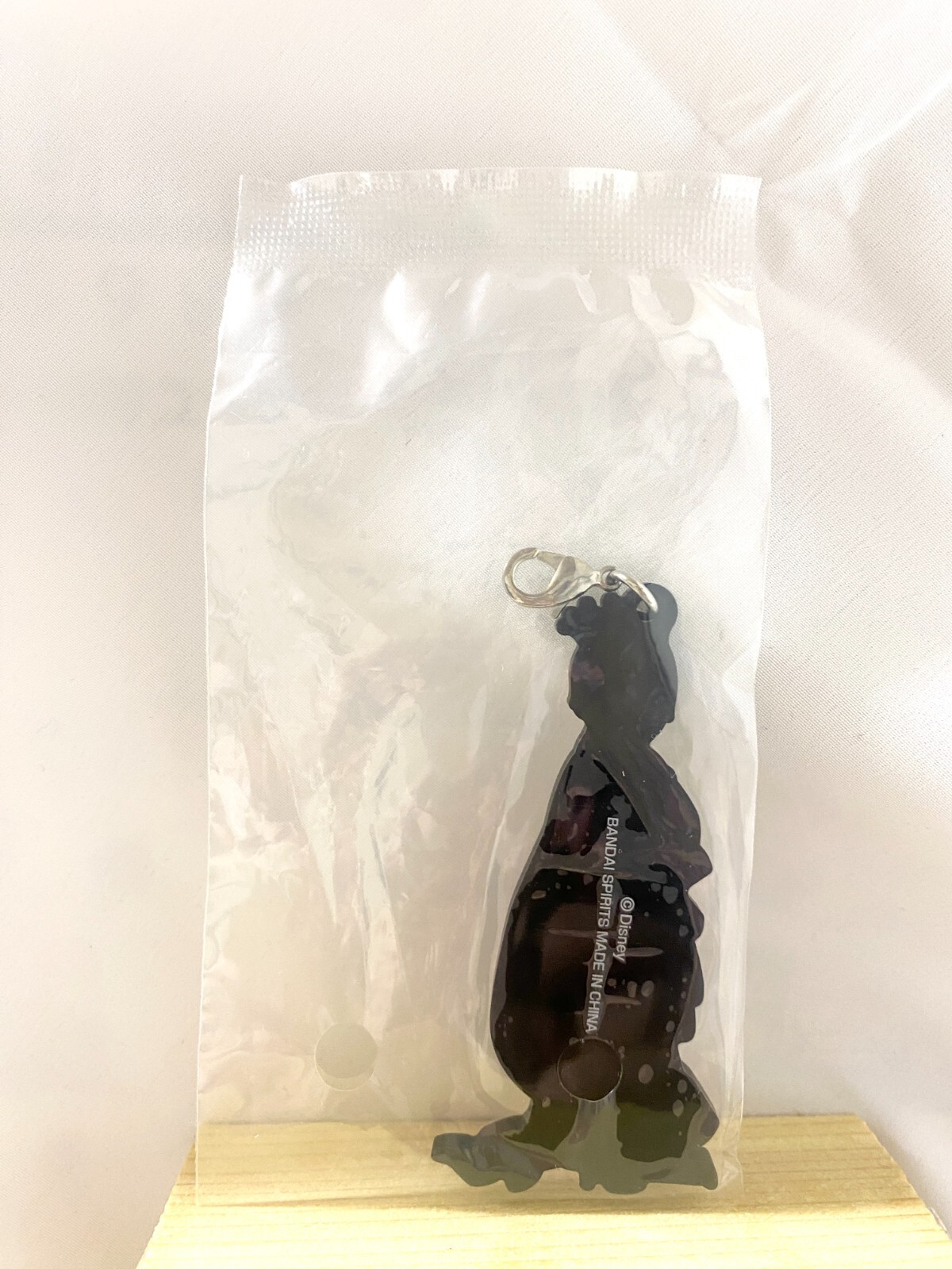 Riddle Rosehearts Disney Twisted Wonderland Rubber Charm Keychain ...