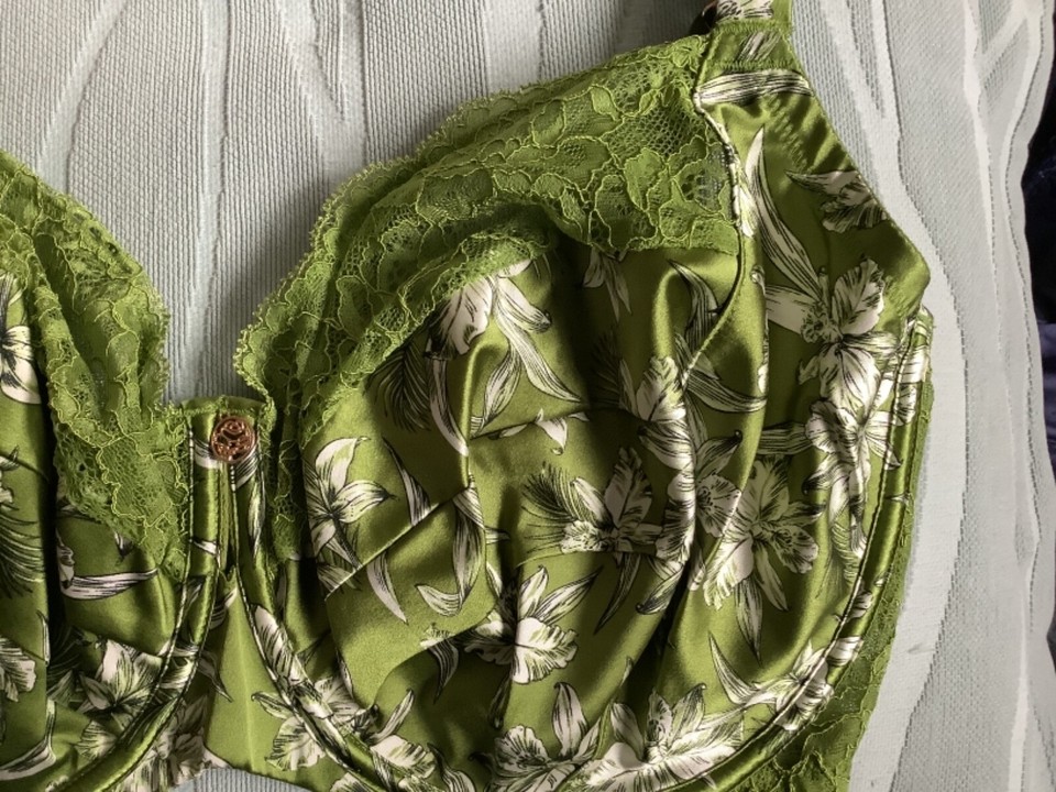 M&S Green Floral Autograph Silk and Lace Full Cup Bra. 40B | eBay