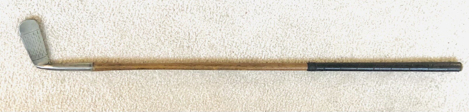 Vintage Hickory Wood Shaft Goose Neck Putter: VICTOR SPORTING GOODS ...