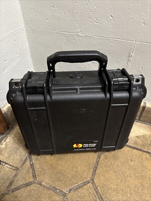 Pelican 1400 Protector Case Handheld Black With Foam as is | eBay