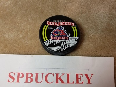 NHL COLUMBUS BLUE JACKETS CHRISTMAS HOLIDAY IN GLAS CO HOCKEY PUCK | eBay