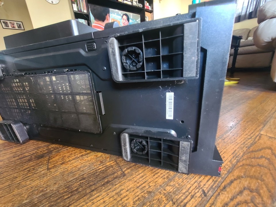 Thermaltake Level 10 GT Black Steel, concept case designed by BMW ...
