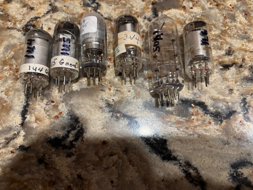 Zenith 600 series transoceanic radio full set of vacuum tubes TV-7 test ...