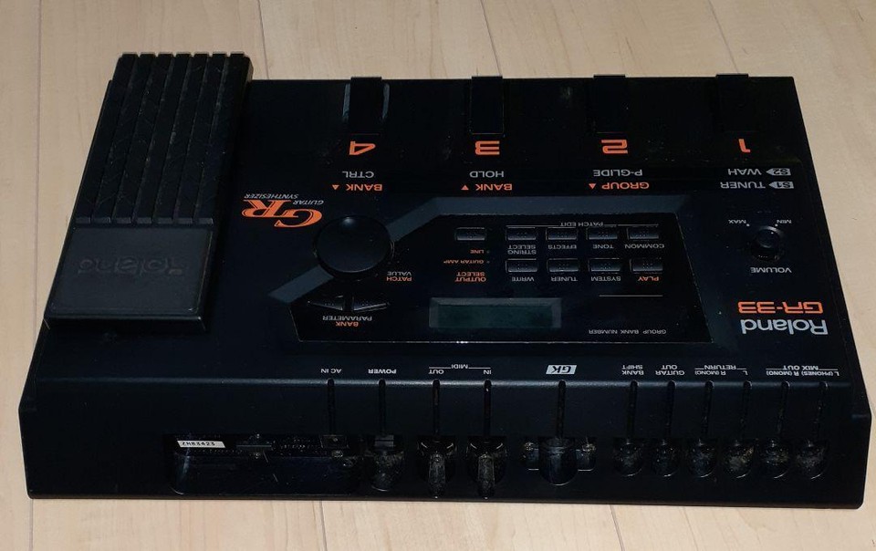 Roland GR-33 Guitar Synthesizer Effect Processor With Manual GK Ready ...