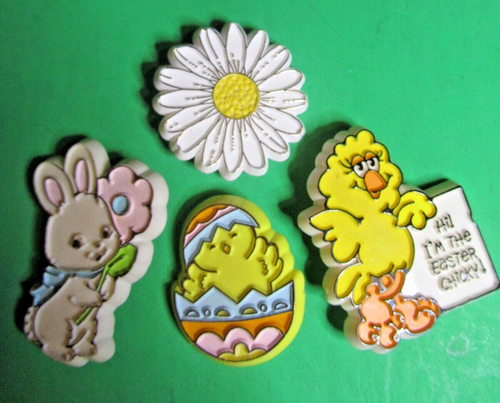 (4) VINTAGE HALLMARK EASTER SPRING LAPEL PIN LOT DAISY RABBIT CHICK EGG ...