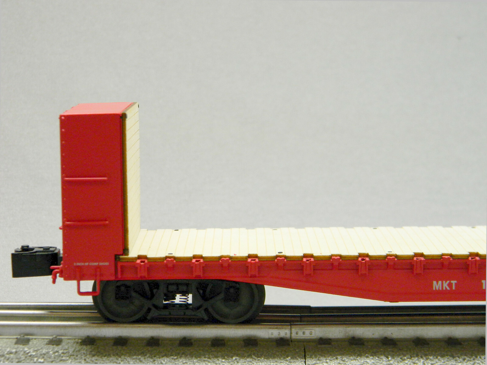 LIONEL MKT 50' BULKHEAD FLATCAR #13912 O GAUGE railroad wood deck ...