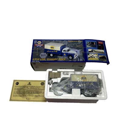 NAPA GMC Straight Truck 75th Anniversary 1925-2000 First Gear Diecast ...
