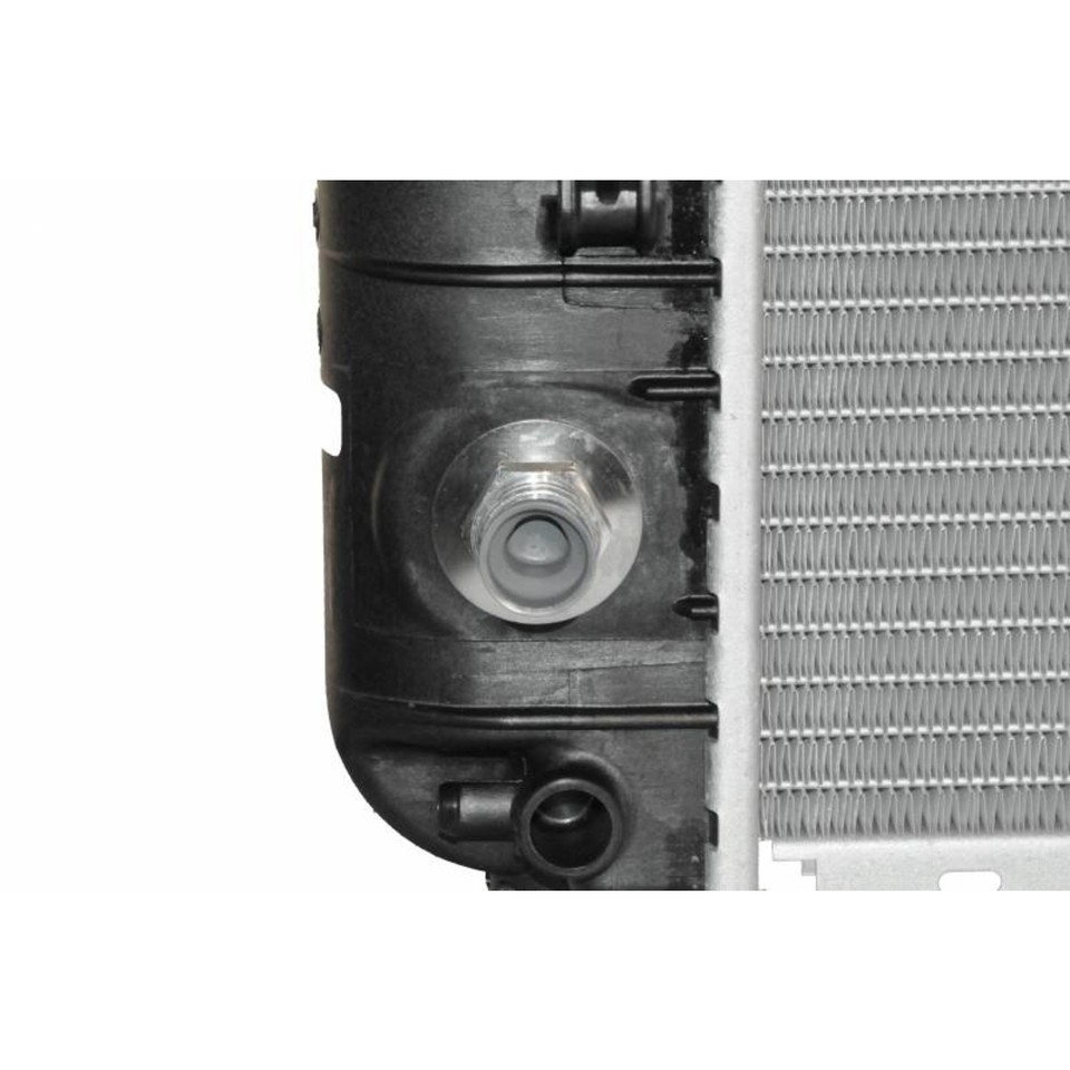 21653 AC Delco Radiator for Chevy Suburban Yukon Chevrolet Silverado ...