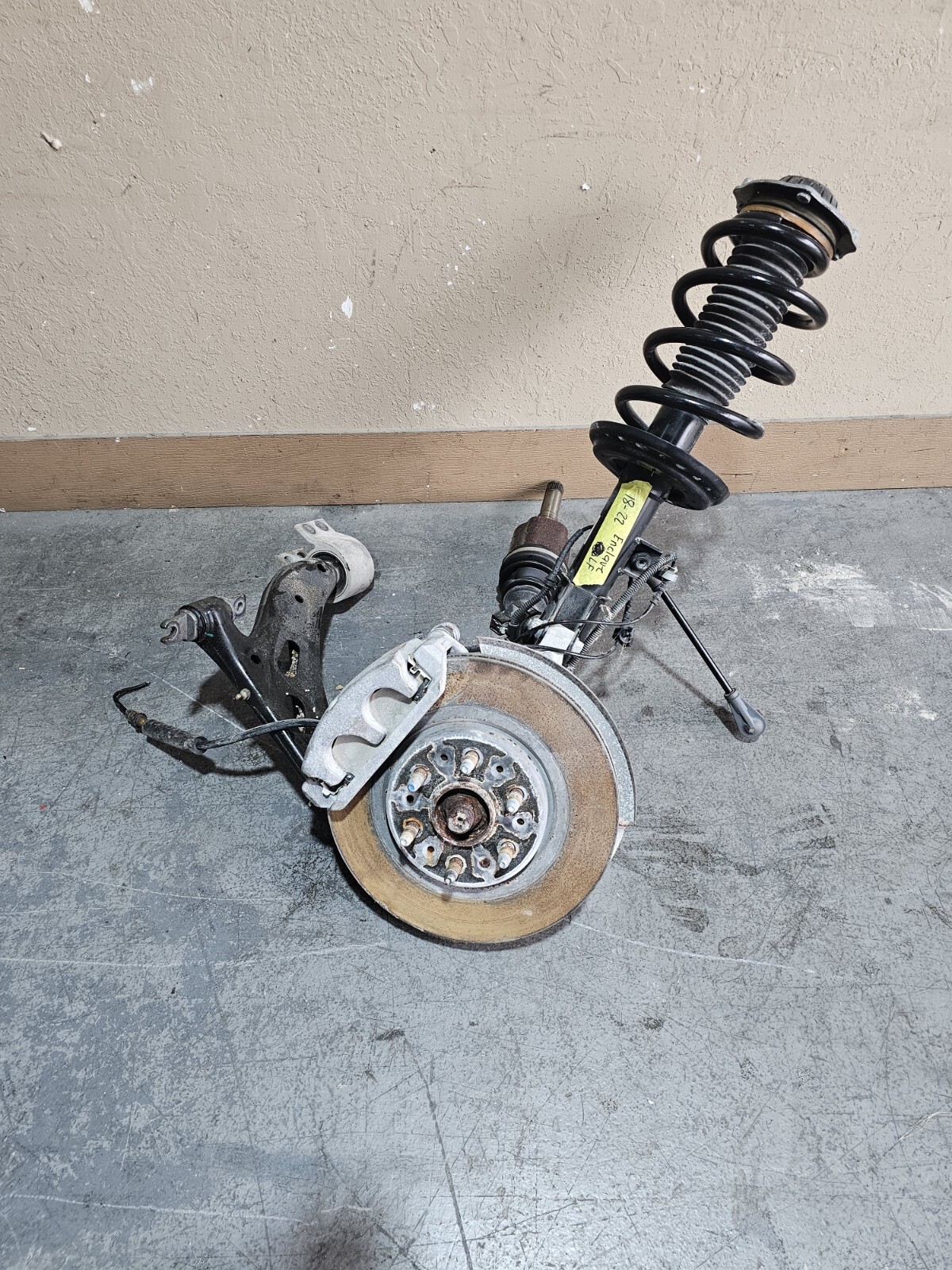 2018-2022 Buick Enclave Front Left Knee Assembly Suspension Strut OEM ...