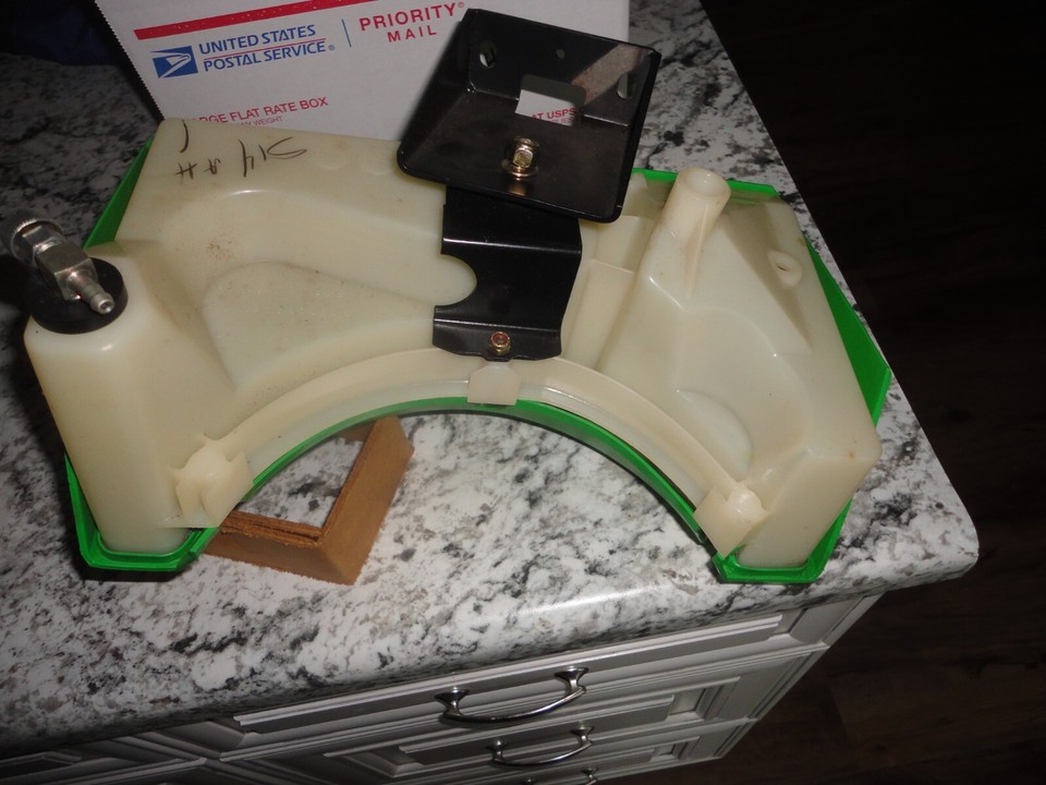 Genuine Lawnboy Lawn Boy Toro # 93-1211 Fuel Injection Tank for M ...