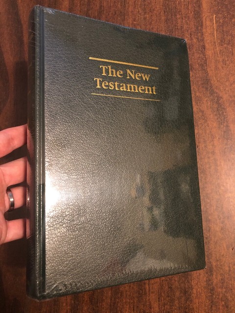 NIV Giant Print New Testament Dark Green Imitation Leather NIVNT480 ...