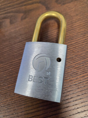 BEST 21B720TM PADLOCK—5/16" Thick 1-1/2" Tall Shackle—KeyRetained—Less ...