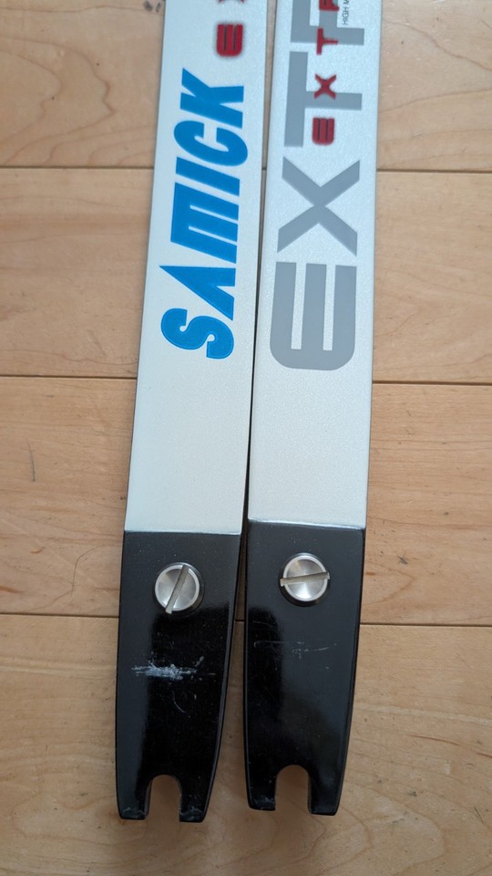Archery: Samick Extreme Olympic Recurve ILF Limbs Medium #40 (25H-68 ...