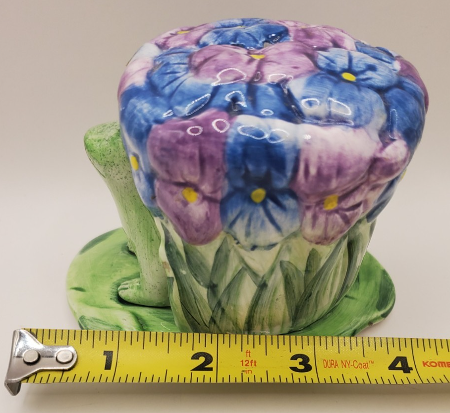 Vtg Silvestri Inc Frog Under Flowers on Lily Pad Salt and Pepper ...