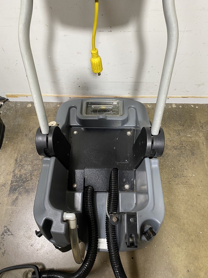 Windsor Clipper Duo 10 Gallon Compact Carpet Extractor 1.008-048.0 ...
