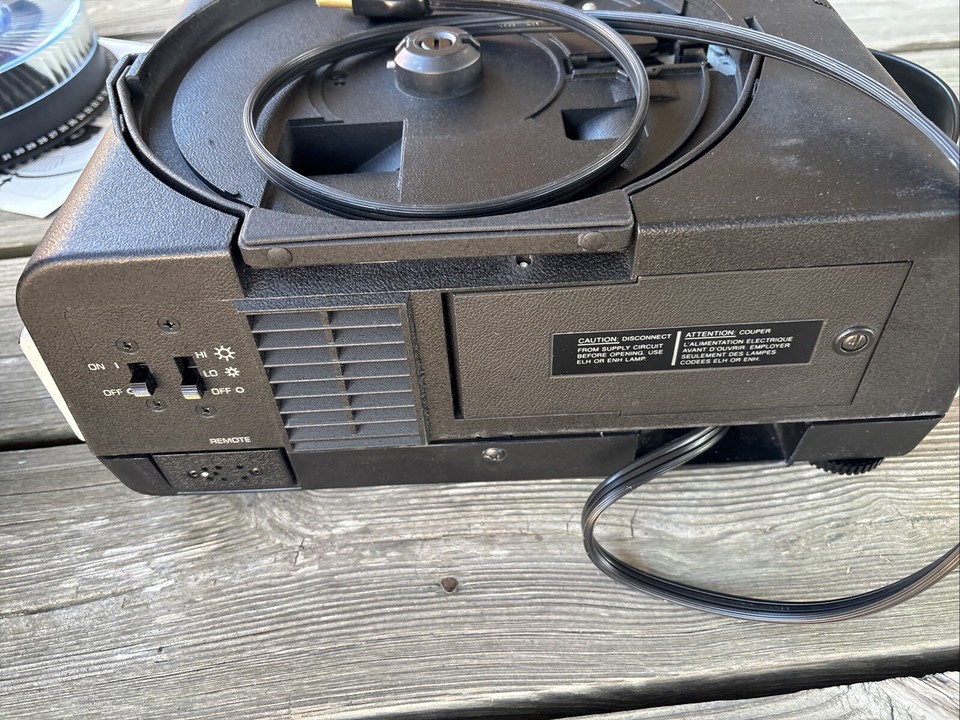 Leitz Leica Slide Projector Pradolux Slide RT 300 With Case Kodak ...