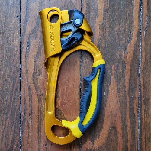 Petzl Ascension - Handled Ascender - Right Hand | eBay