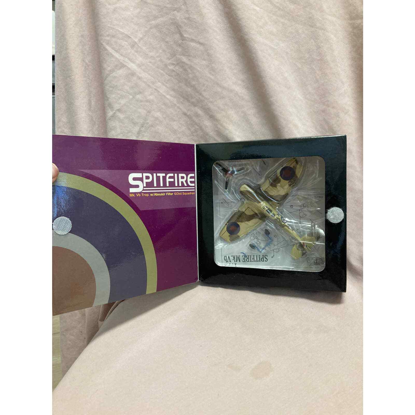 Dragon Wings-Warbirds 1/72 Spitfire Mk. Vb w/Aboukir Filter, 601st Sq ...