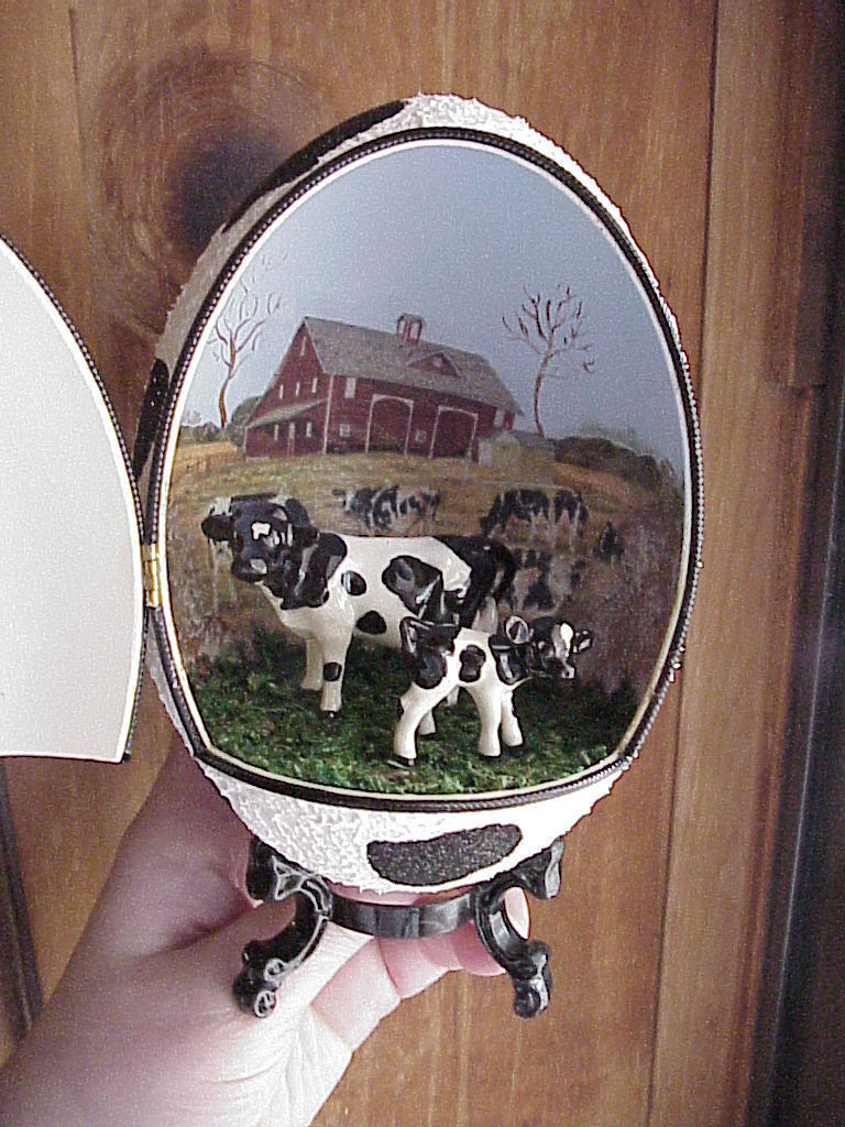 Real Rhea Egg Holstein Dairy Farm Cow Calf Collectible Hagen Renaker ...